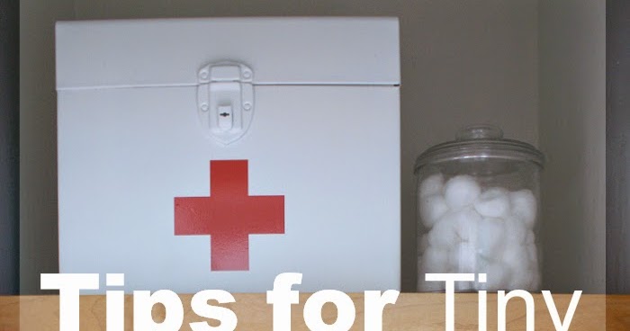 Fifty Two Weekends of DIY: How we Make our Small Bathroom Work + First ...