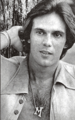 Astros em Revista: Mário Cardoso - Galeria P&B