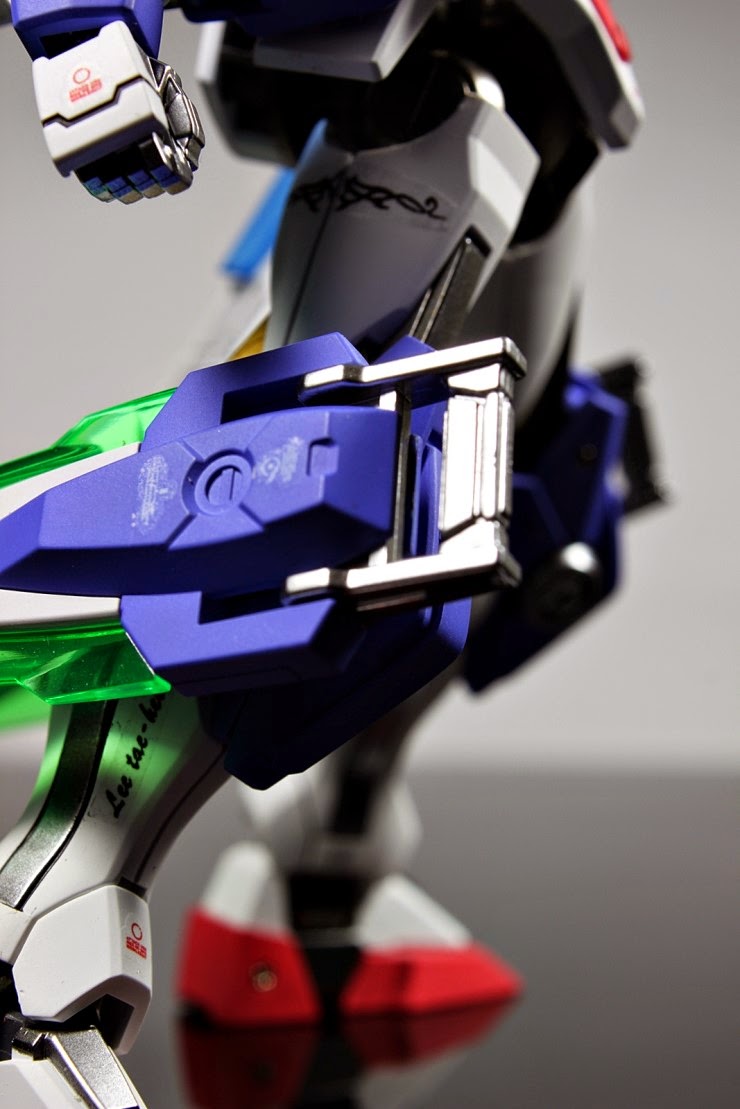 HG 1/144 Seven Sword/ G + 00 Raiser + XN "Perfect Raiser" Custom Build