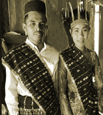 Tradisi Upacara perkawinan Adat Manggarai Nusa Tenggara Timur - seni ...