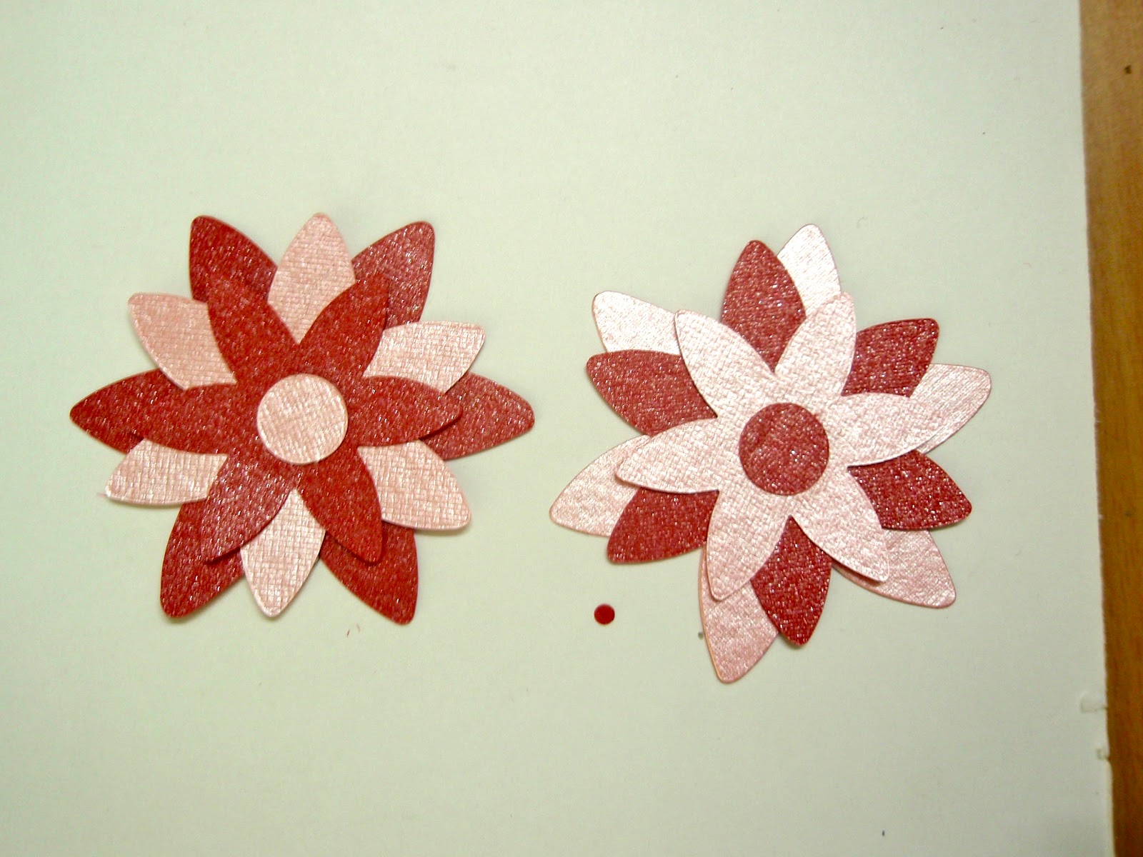 Lightbox creative Ideas: Flower tutorial - Layered flower