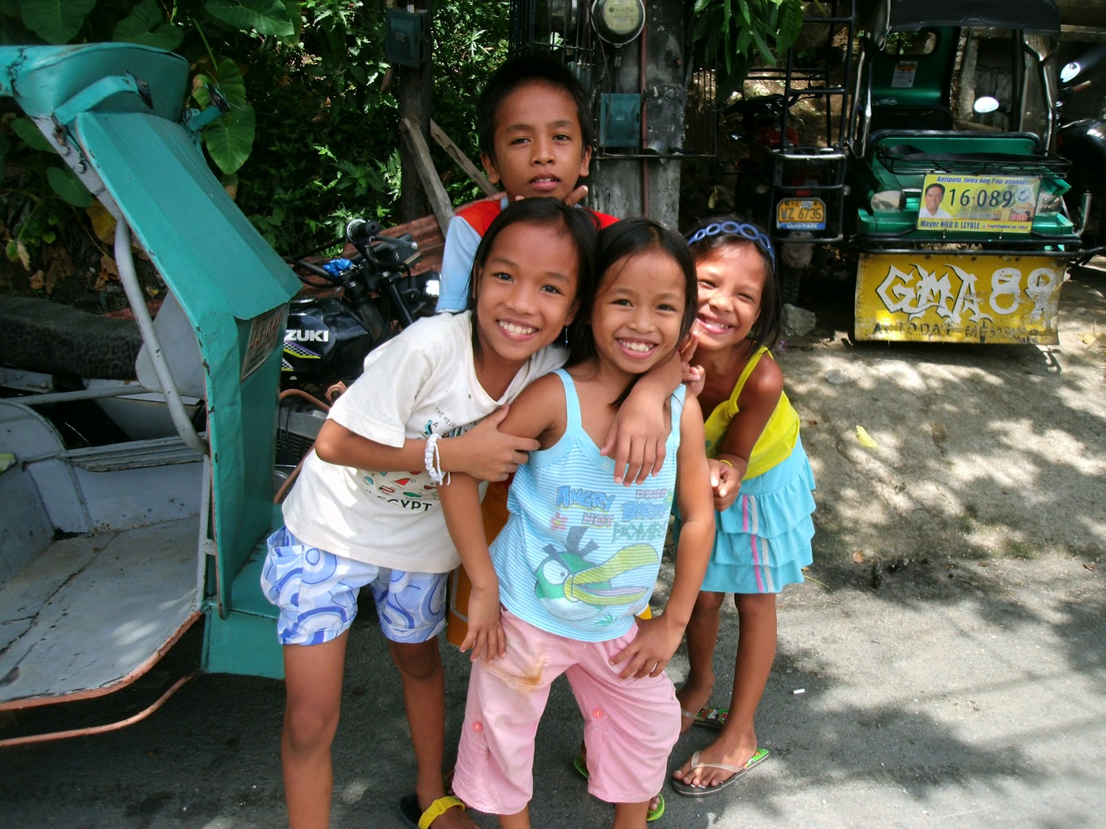 Elder & Sister Harris: FILIPINO CHILDREN