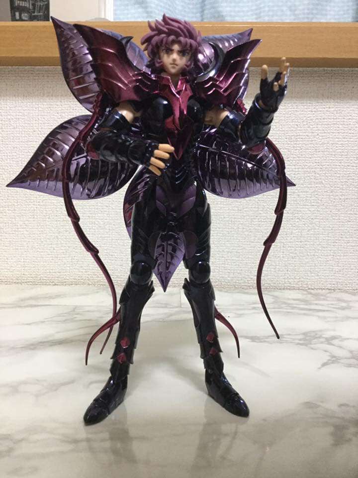 Caja de Queen de Alraune Myth Cloth - Saint Seiya