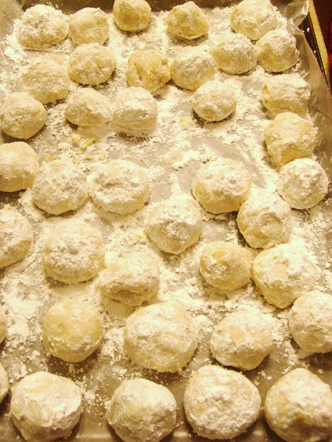 Simple Savory & Satisfying: Tea Cookies