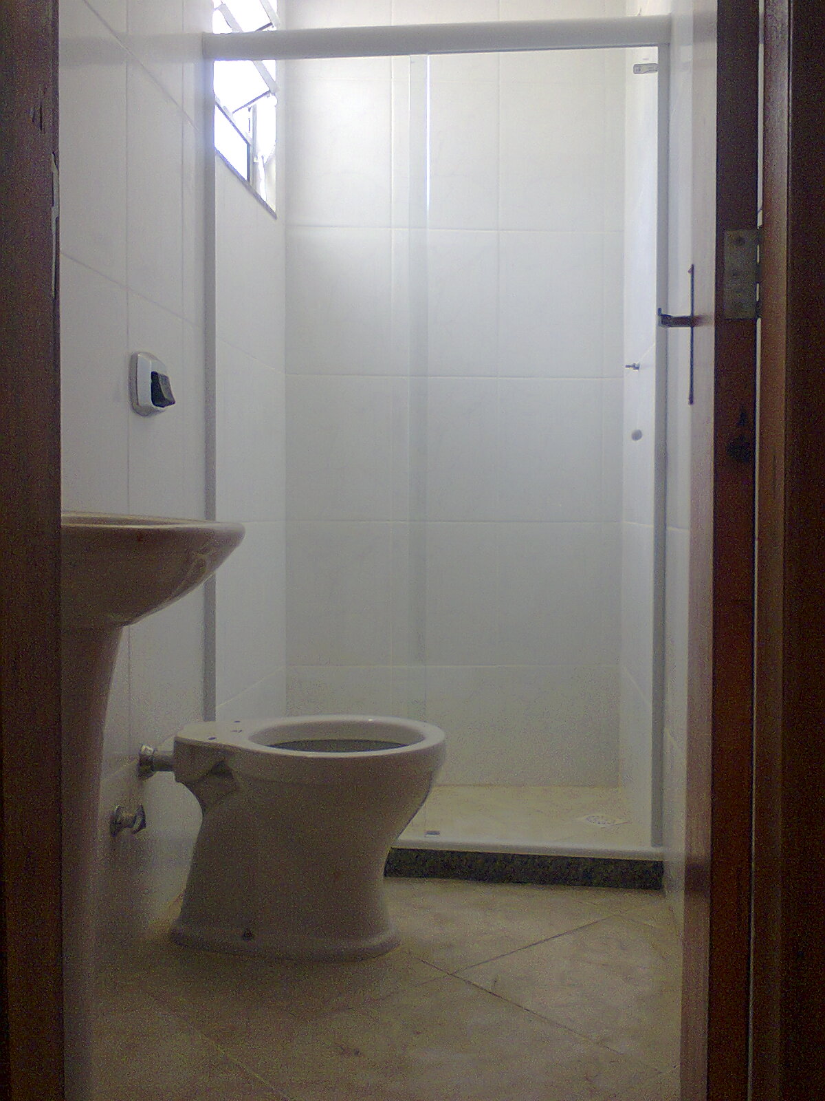 Vidro & Cia: Box incolor com perfil branco