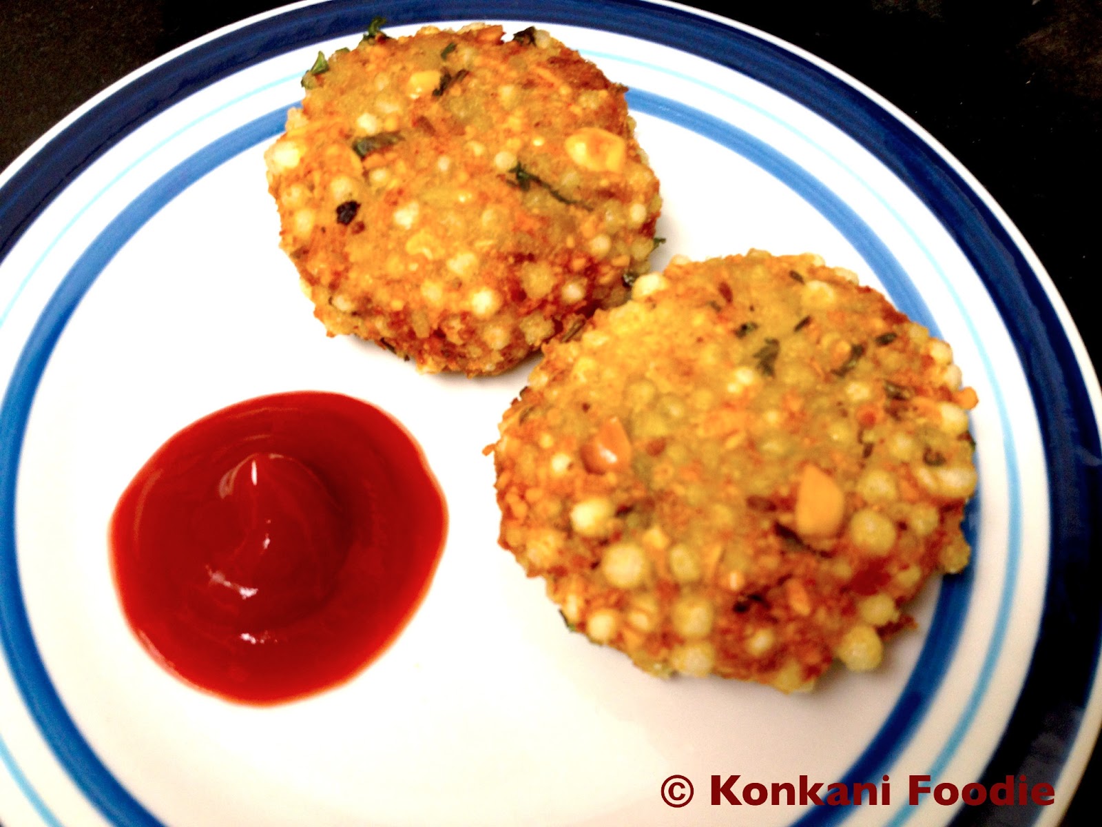 Konkani Foodie: Sabudana Vada - A Popular Maharashtrian Snack