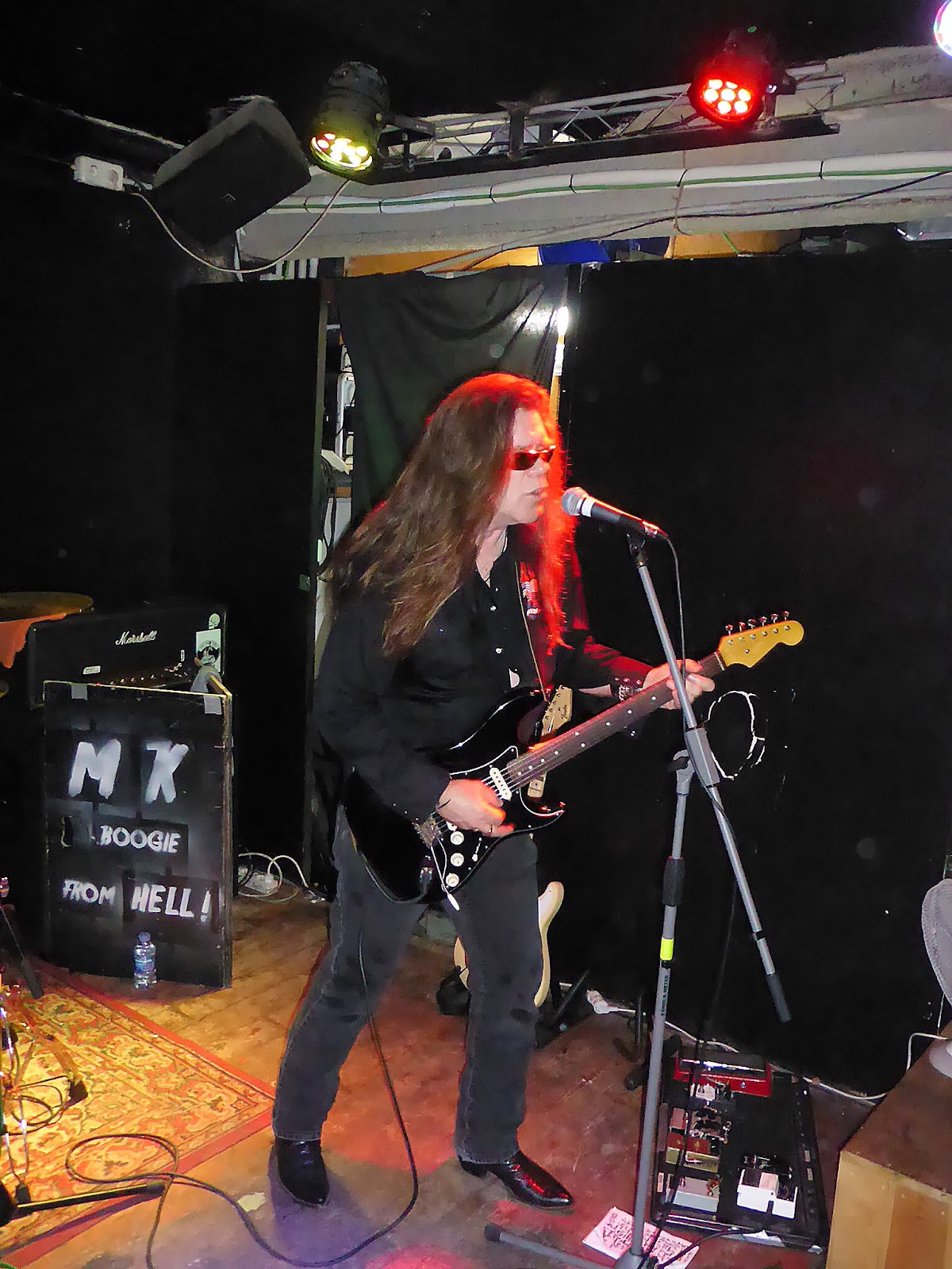 H M F A E : MICHAEL KATON