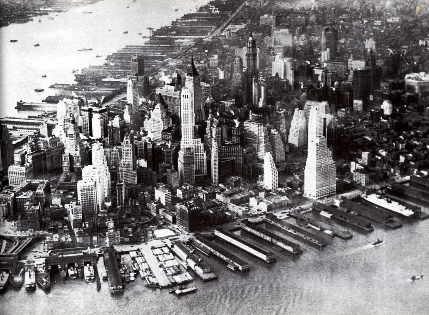 Historia de los Rascacielos de Nueva York: 1931: A LA SOMBRA DEL EMPIRE ...