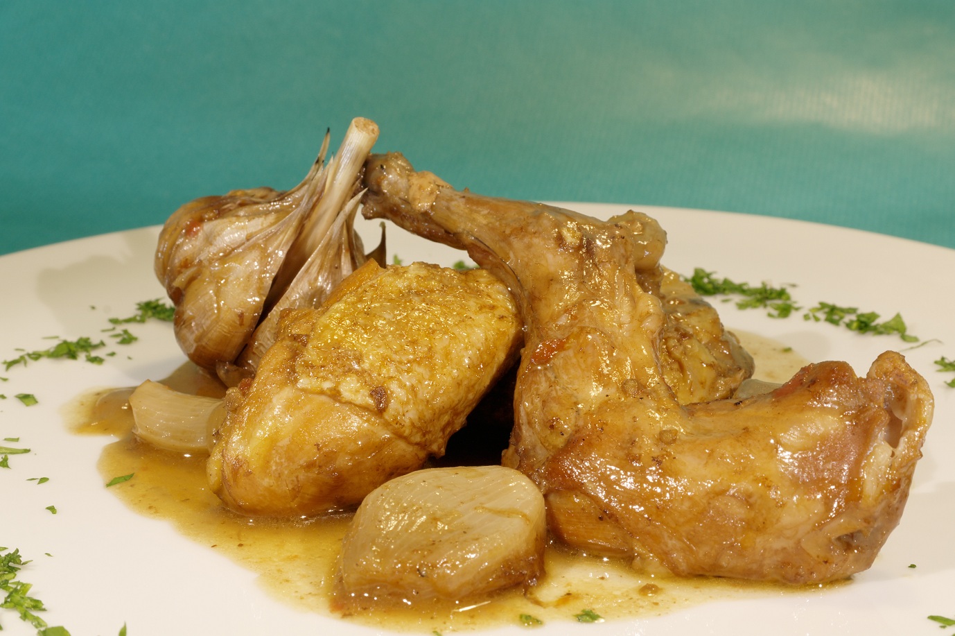 El que no mata, engreixa: "Rostit" de pollo y conejo