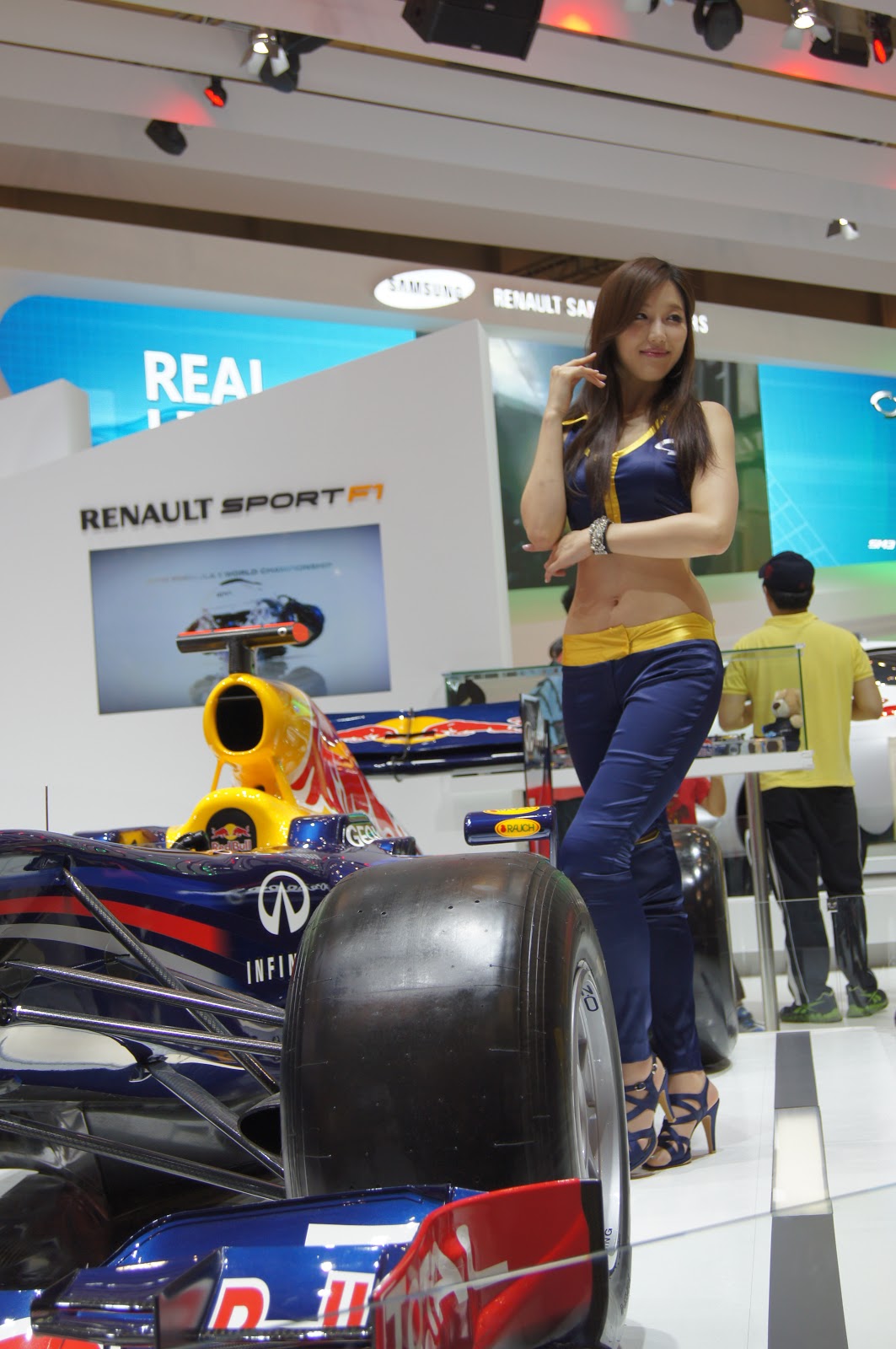Exclusively for THAI: BUSAN MOTOR SHOW - Hot Korean Racing Girls in BEXCO # 2