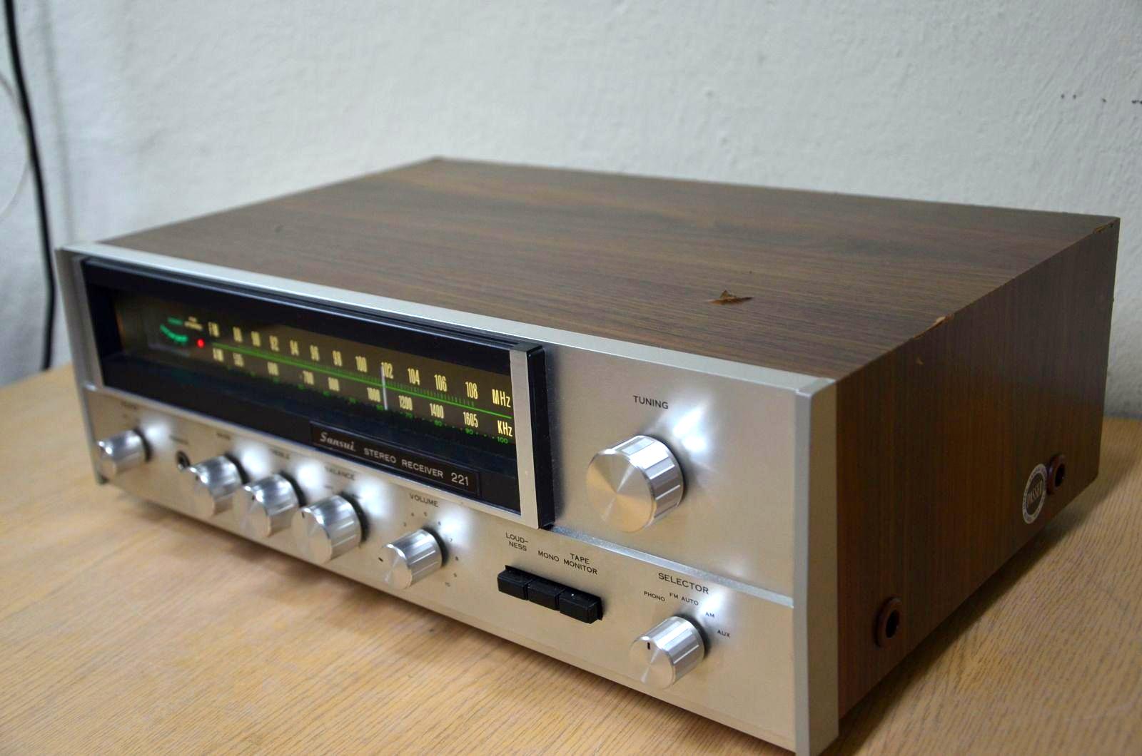 Sansui 221 - Analog Stereo Receiver | AudioBaza