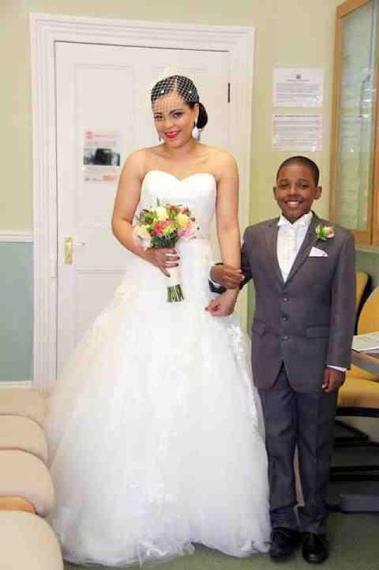 viatuzi: Harusi ya shoga yangu