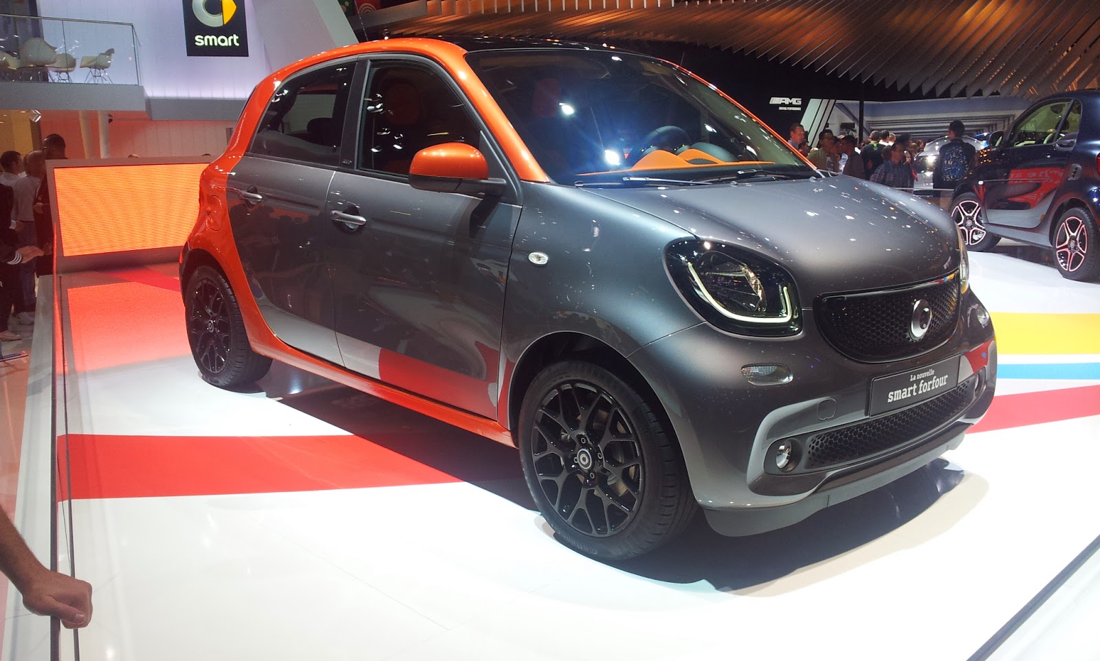 Smart Fortwo e Forfour mais acessiveis | Quatro rodas e um volante!