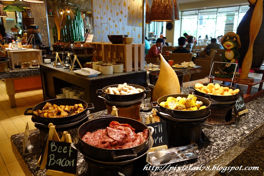 Coffee Terrace (Shangri-La's Rasa Ria Resort & Spa) - Kota Kinabalu, Sabah