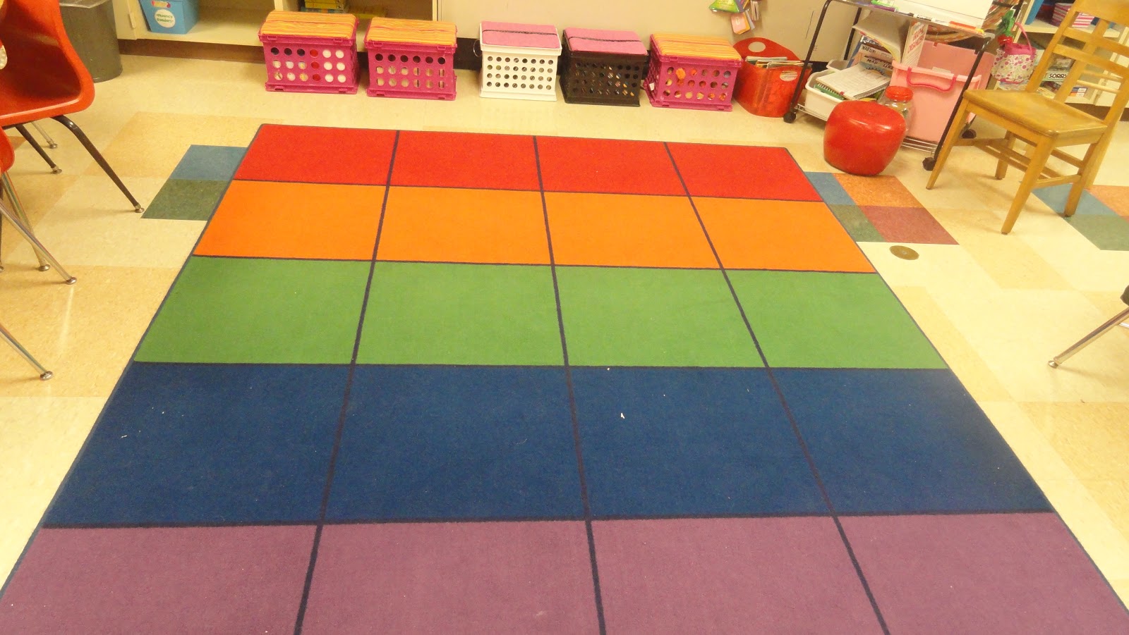 Welcome to the UNI-corner: Rug + Word Cards + Ball = Fun (and EASY ...