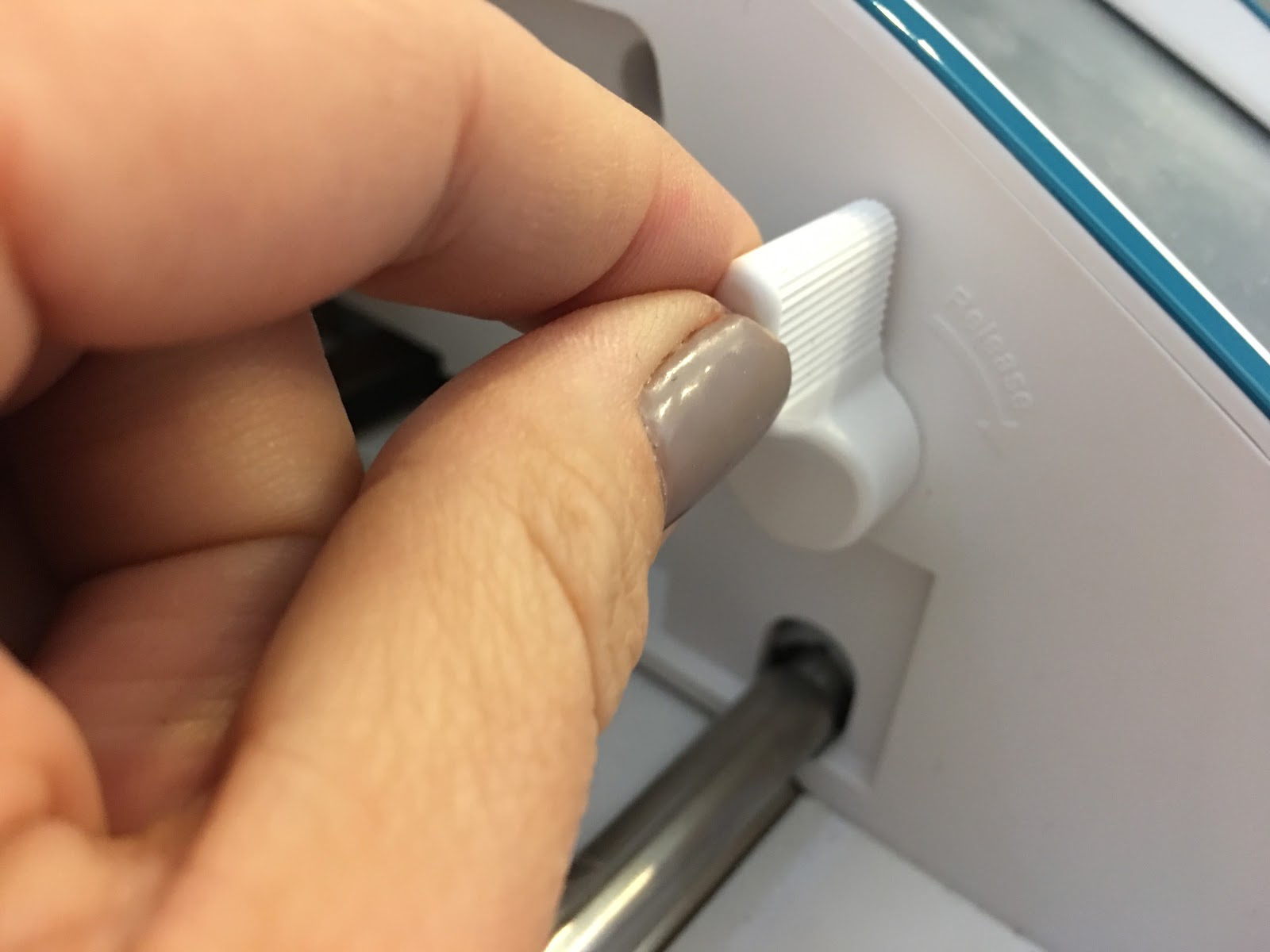 How to Move the Silhouette CAMEO 3 Rollers - Silhouette School