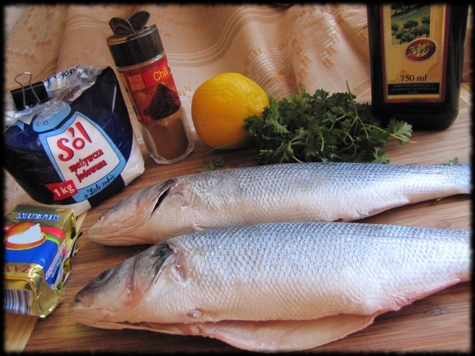 Szczęśliwa kuchnia: Pieczony labraks na dwa sposoby (okoń morski ...