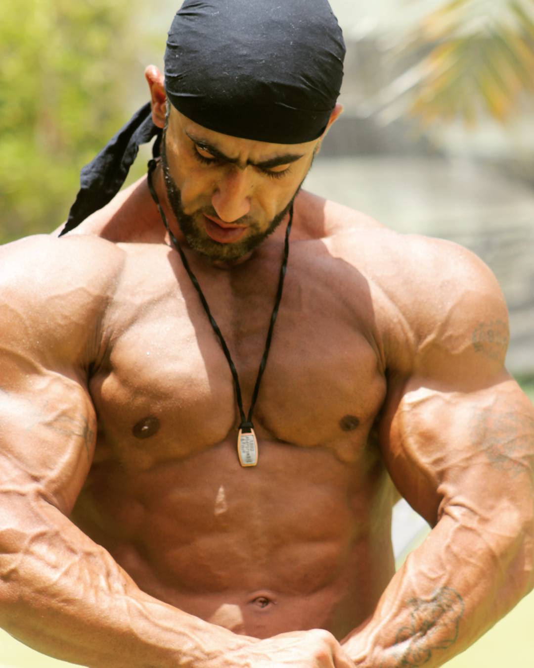 Muscle Lover: Lebanese bodybuilder Bumaya Abbas Awada