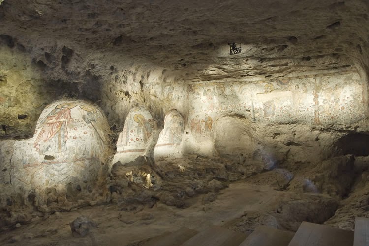 A destra e a manca: Cripta del Peccato Originale, Matera