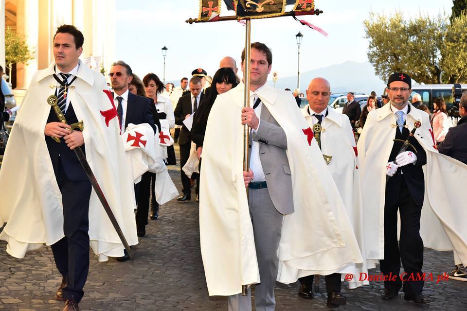 BetaniaCaneca.: RITORNO DEI CAVALIERI TEMPLARI - IERI PER OGGI, OGGI ...