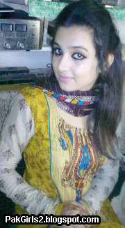 Fashion Selfies: Pakistani gils best latest collection