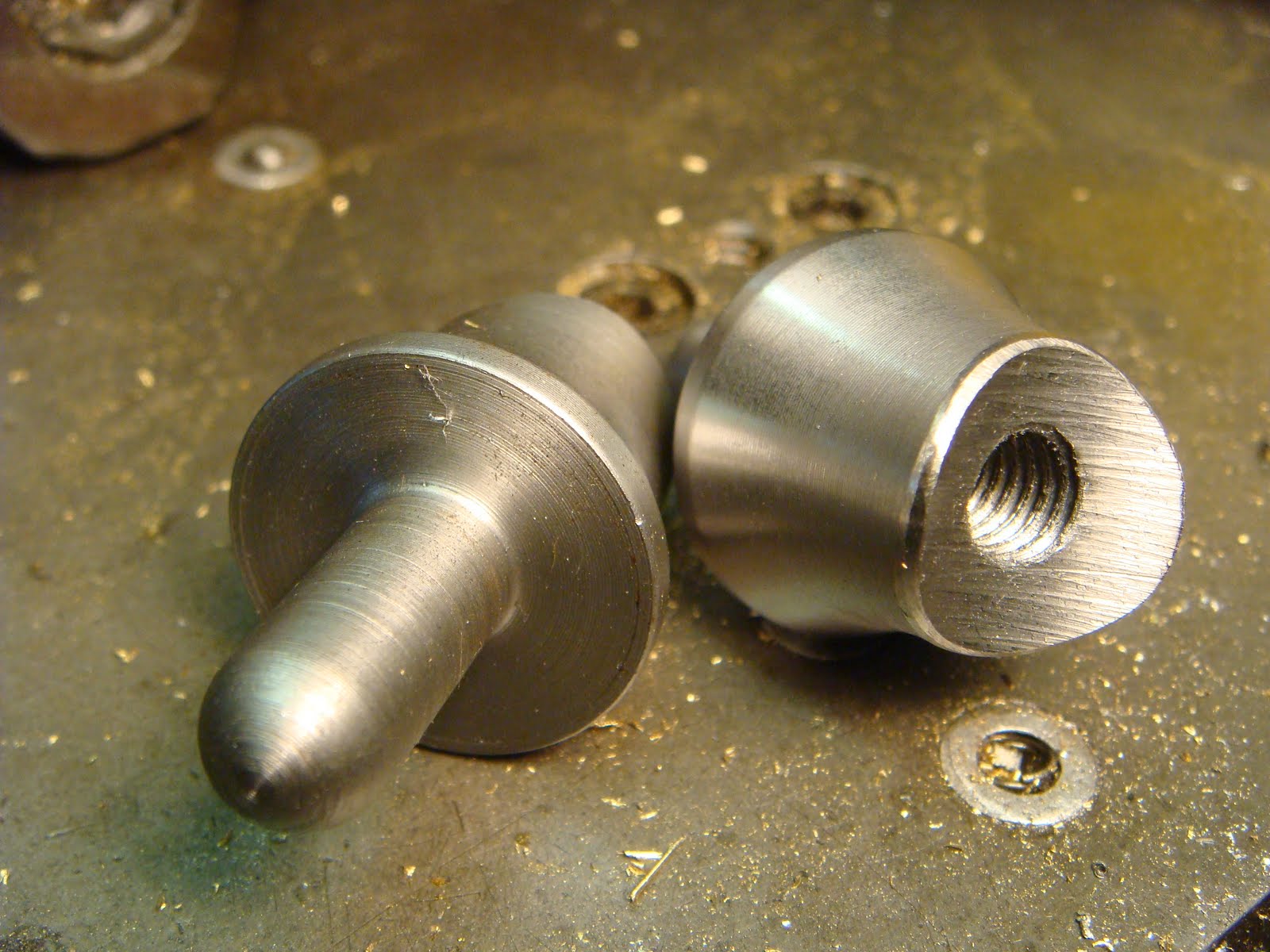 MOTOMO: Easy-Fab Bolt-On & Weld-On Seat Spring Perch