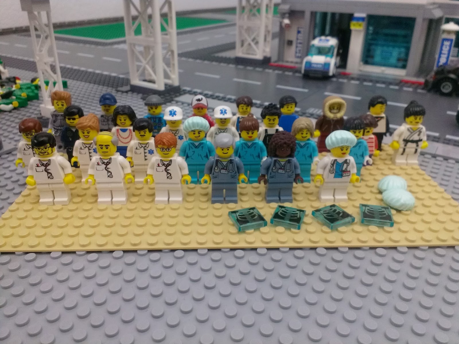 JANGBRiCKS LEGO reviews & MOCs: March 2014