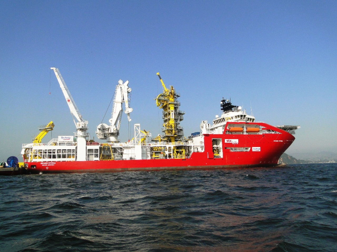 NAVIOS AHTS E PSV DO PORTO DE MACAE-RJ-BRASIL (IMBETIBA) E (FUTURO ...