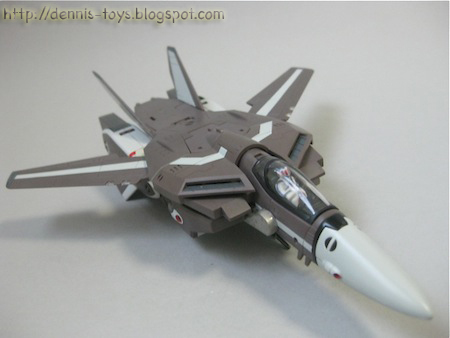 Dennis-Toys: Robotech Masterpiece Vol 6 Jack Archer YF-1R