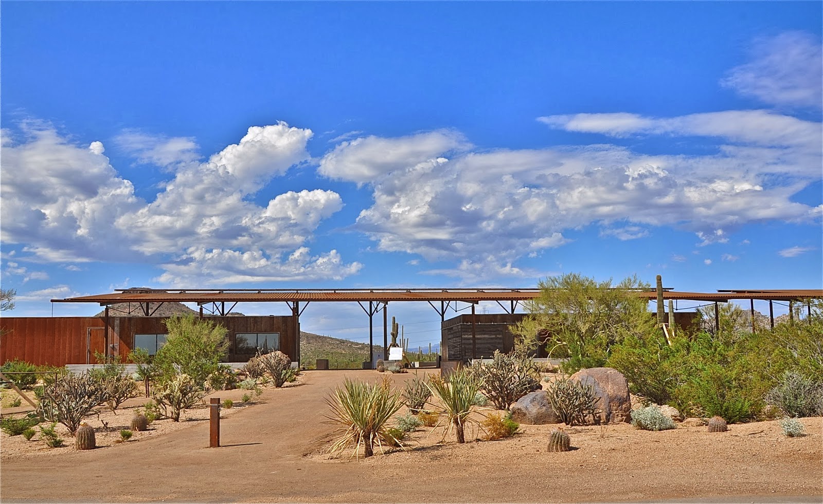 Finding Arizona: Brown's Ranch Trailhead
