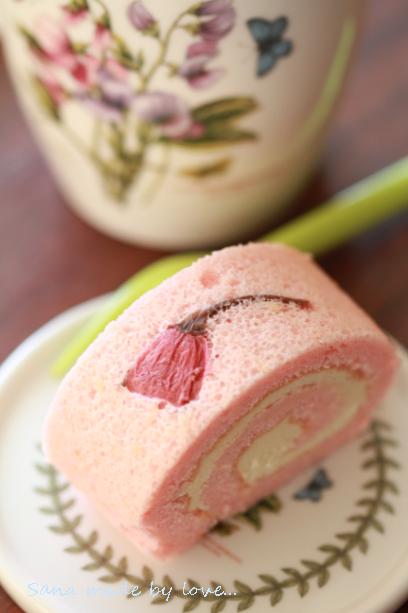 just love it: Pink cherry blossom roll cake….