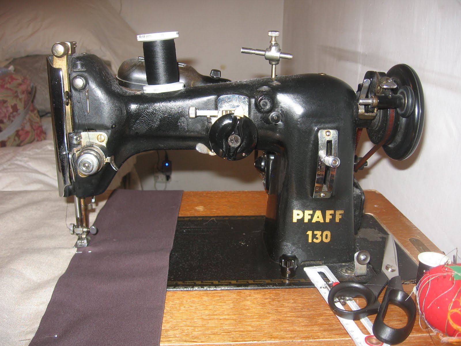 Nutmeg & Company Home: The Old Fashioned Pfaff 130