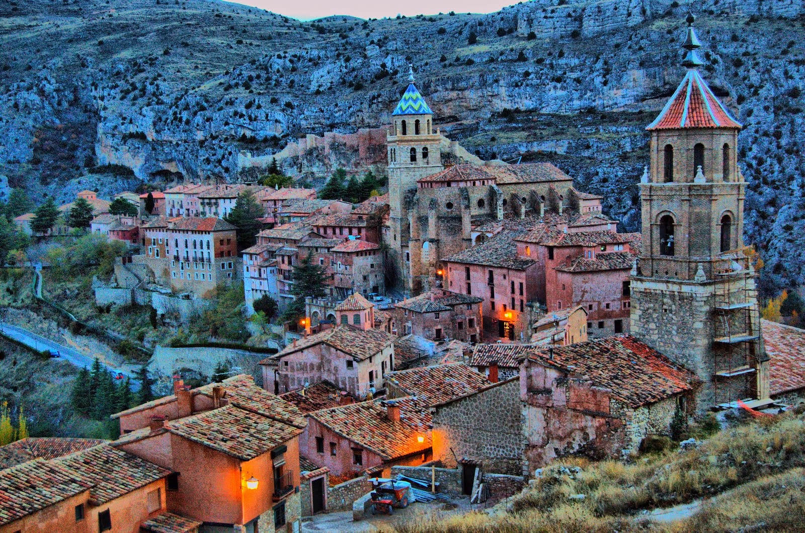 World Beautifull Places: The Albarracin Town Spain Images & Wallpapers 2013