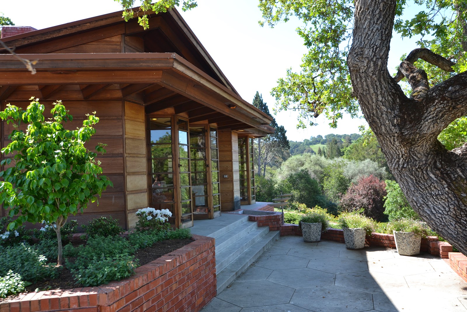 sleeping with my eyes open: Hanna House: Frank Lloyd Wright masterpiece ...