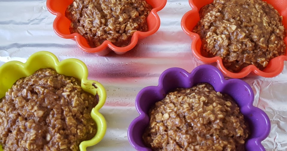 Suzanne's Kitchen : Mini gingerbread muffins