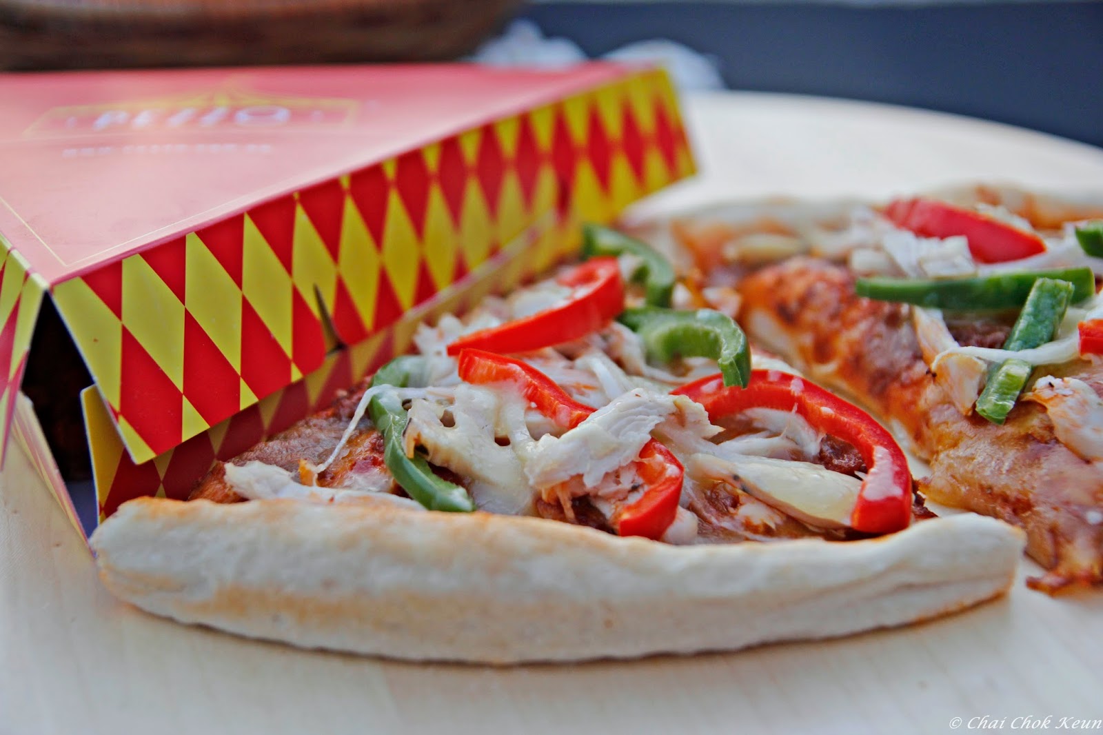 Pezzo Pizza New Launch: Chicken Rendang and Singa Laksa Pizzas