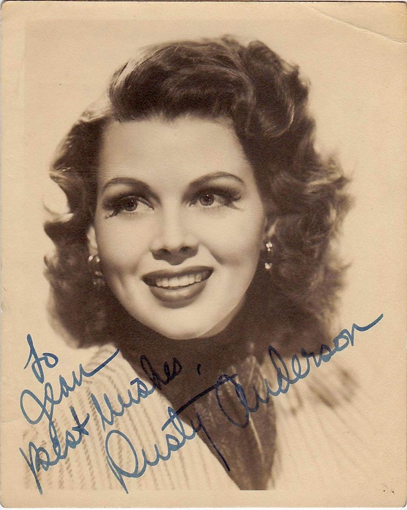 A Slice of Cheesecake – Dusty Anderson – Idol Features