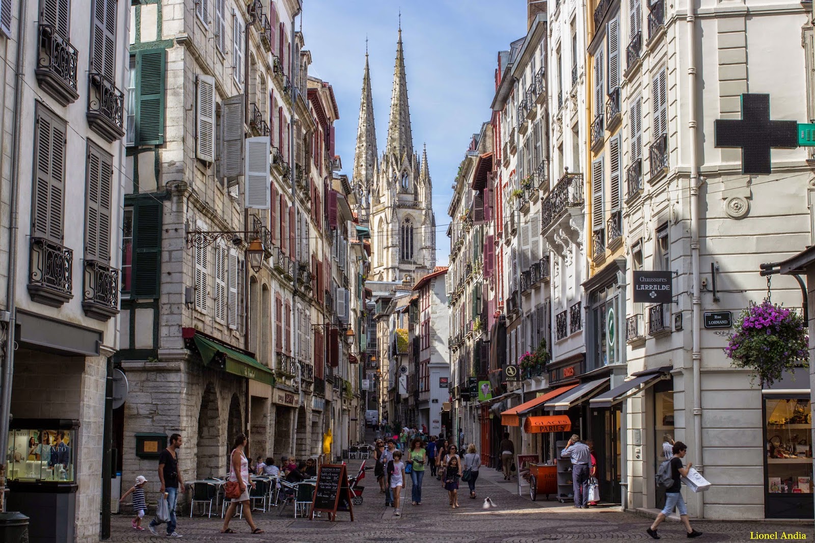 Les rues de Bayonne : La rue Port Neuf