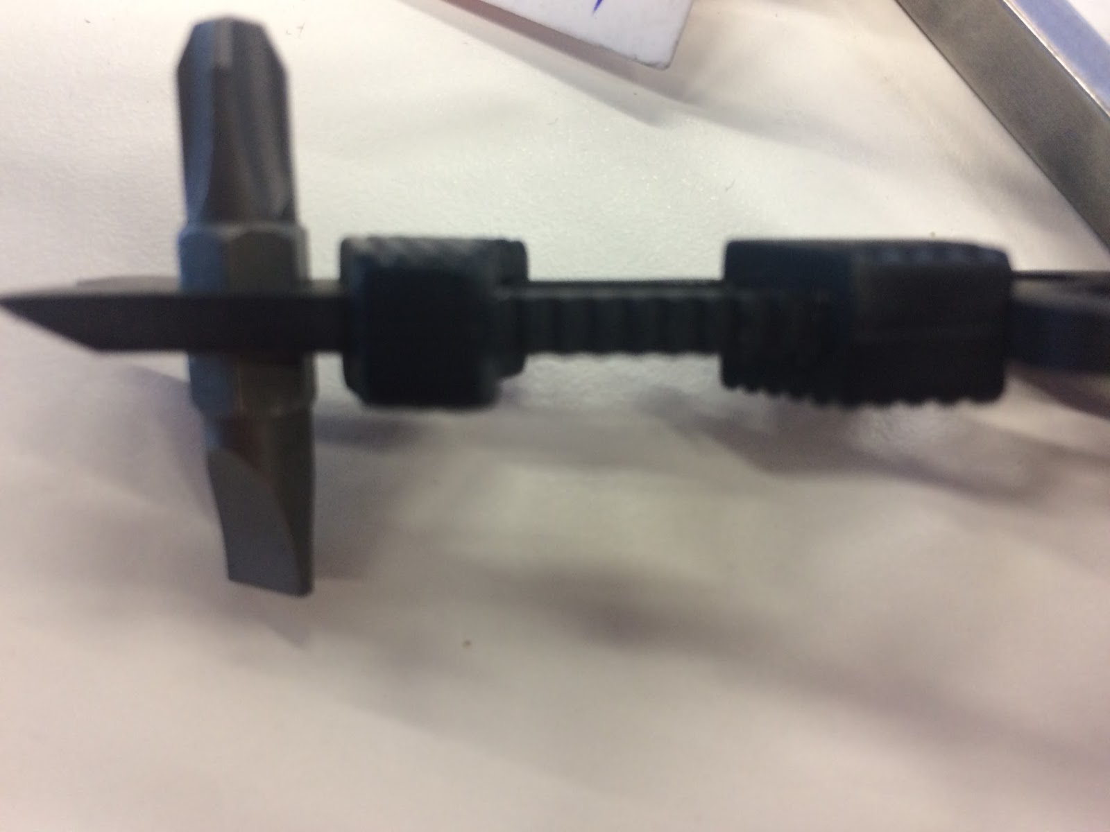 ApocalypseEquipped: Review: sKey