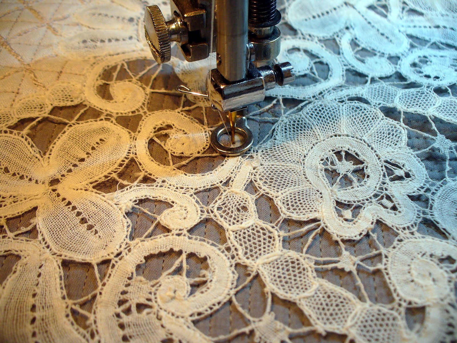 Cindy Needham: Battenburg Lace Hankie...Progress Notes