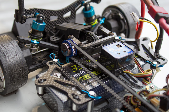 RC Drift RWD: Eagle R31 CF Conversion Custom RWD