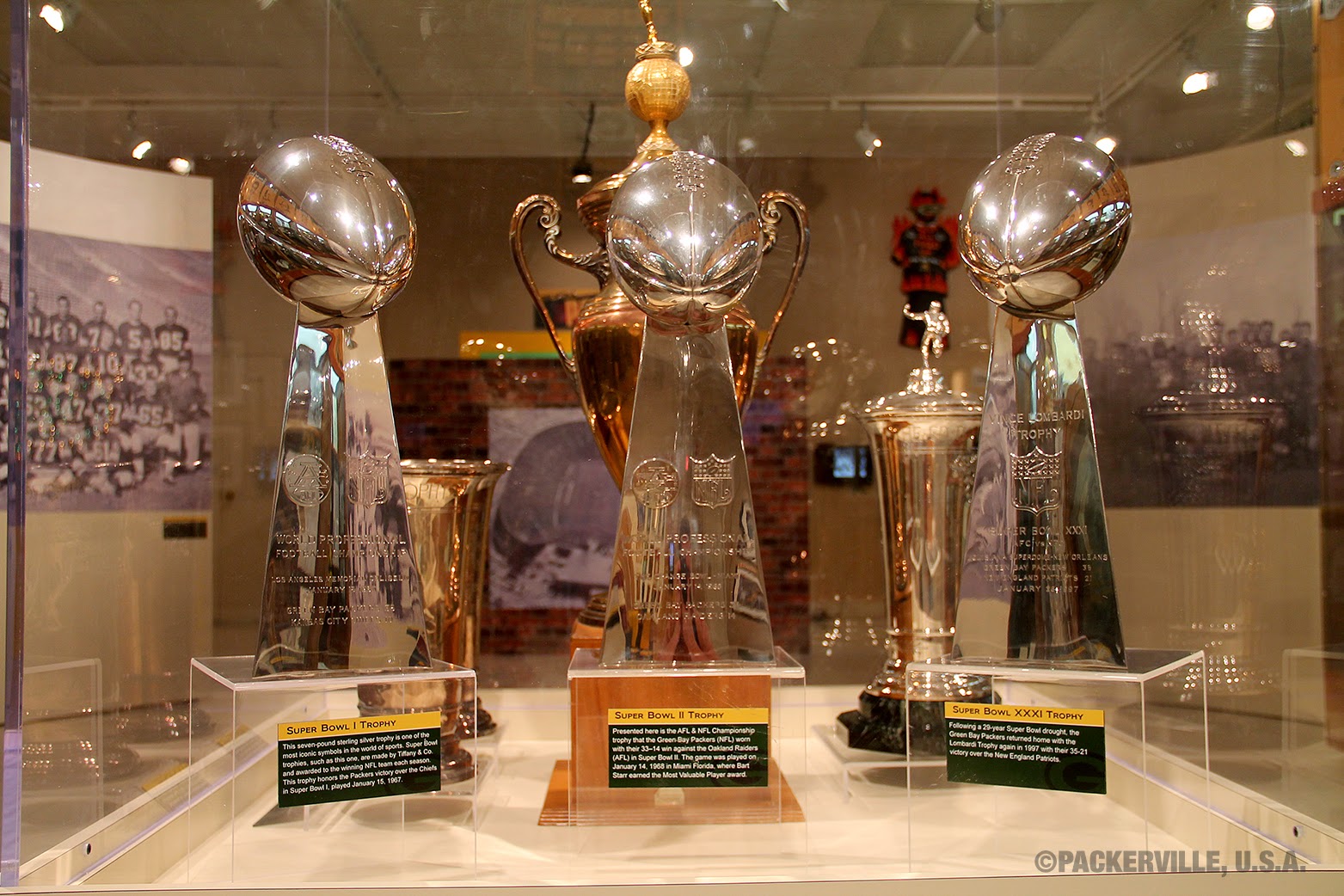 PACKERVILLE, U.S.A.: Hall of Fame at The Neville