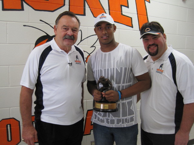 Leesburg Yellow Jackets Football News: Leesburg's Noor Davis is ... Leesburg Yellow Jackets Football News: Leesburg's Noor Davis is ...