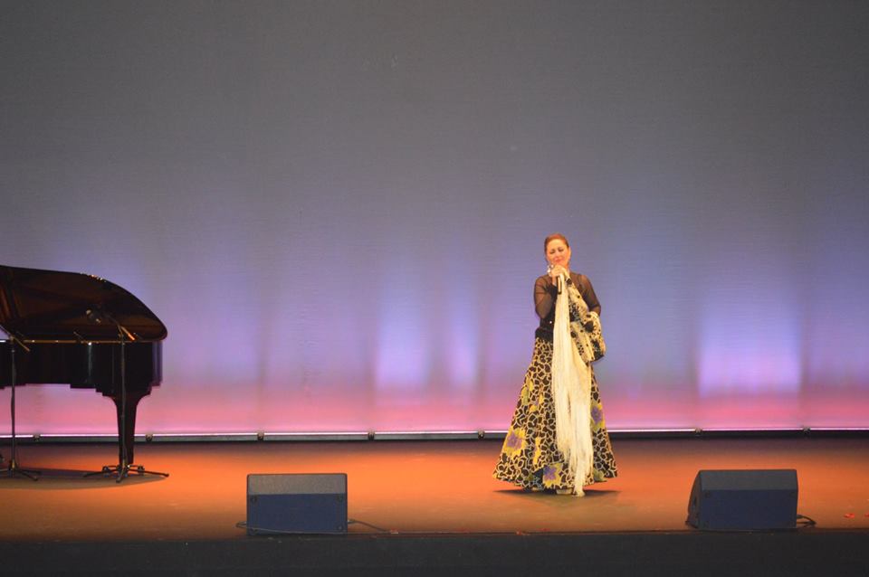 Asociación de Mayores "El Tamujar", Silillos: Magistral noche de Copla ...