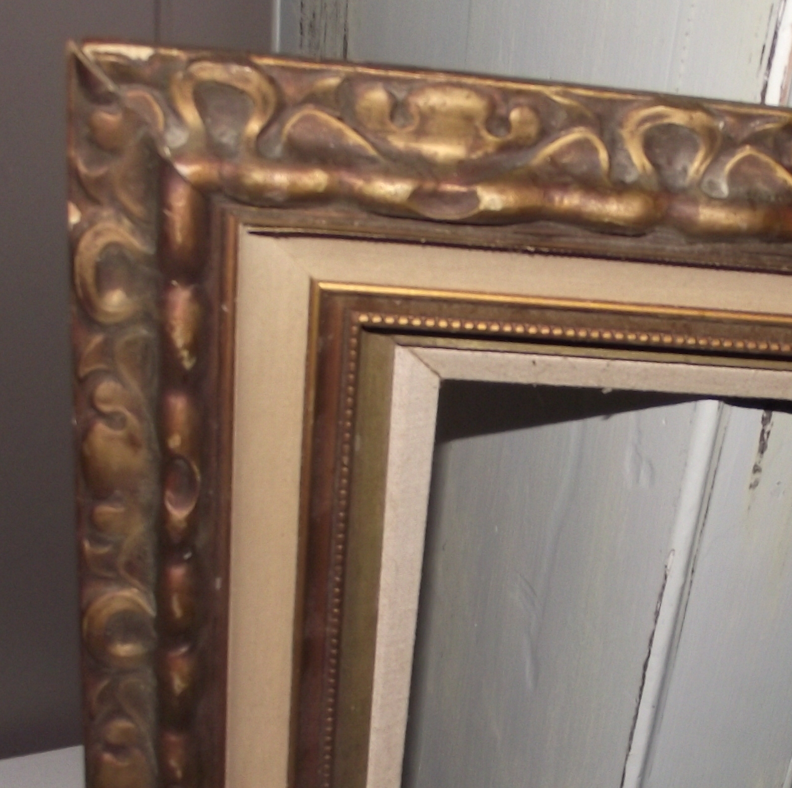Serendipity Chic Design: Shabby chic distressed frame...VEEERY Large!!