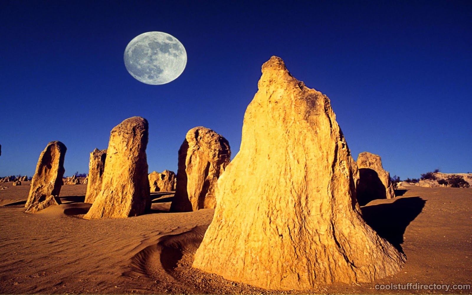 Travel Trip Journey: Pinnacles Desert in Nambung National Park Australia