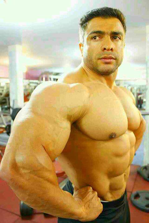 Muscle Lover: R.I.P. Iranian muscle King - Baitollah Abbaspour (1970-2015)