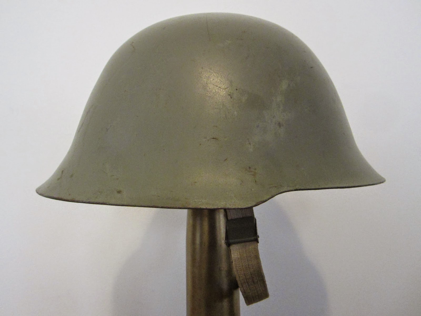 Mannie Gentile: Combat Helmets of the 20th Century: Yugoslav/Serbian Ne ...