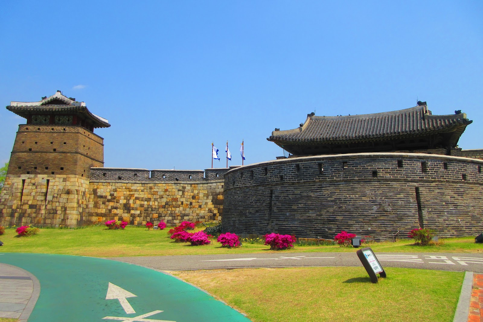 Travel Guide: Suwon Fortress, South Korea - The Wandering Juan