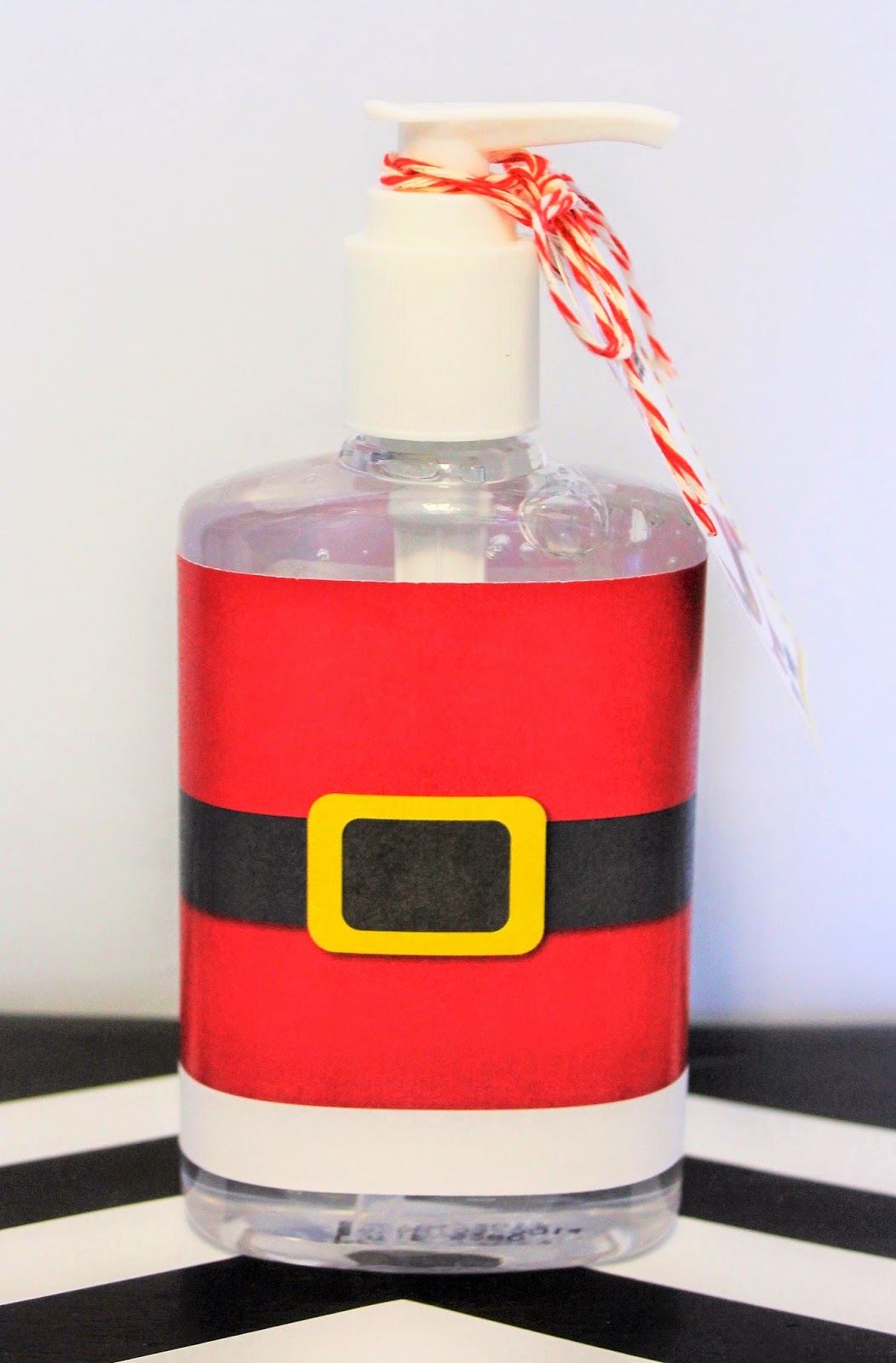 A Little Christmas Gift From Me to You :) Hand "SANTA-tizer" Bottle ...